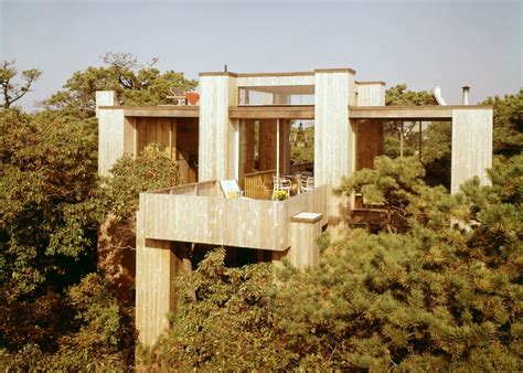 10 Modernist Summer Houses In Fire Island Pines 10 Modernist Summer Houses In Fire Island Pines