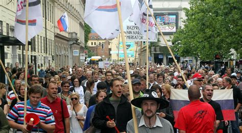 Bešić Loredan Zapušča Slovenijo Razmere Mejijo Na Mobing Rtv Slo