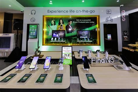 PLDT And Smart Open A New Experience Hub At SM City Lipa Batangas Adobotech Tech Gadgets