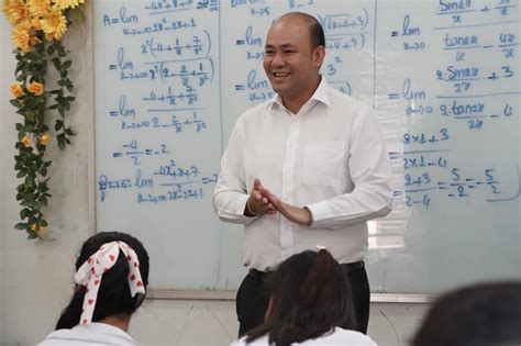 លោក ហ៊ុន ម៉ានី ៖ ជូនពរប្អូនៗសិស្សានុសិស្សជាបេក្ខជនប្រឡងសញ្ញាបត្រមធ្យមសិក្សាទុតិយភូមិ