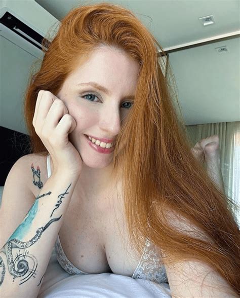 Beauty Redhead 🧡 R Redheadbeauties