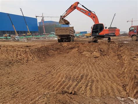 施工现场 万德建设集团有限公司