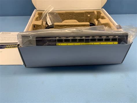 Netgear Gs108lp 8 Port Gigabit Ethernet Poe Unmanaged Switch P N Gs10 Lpav