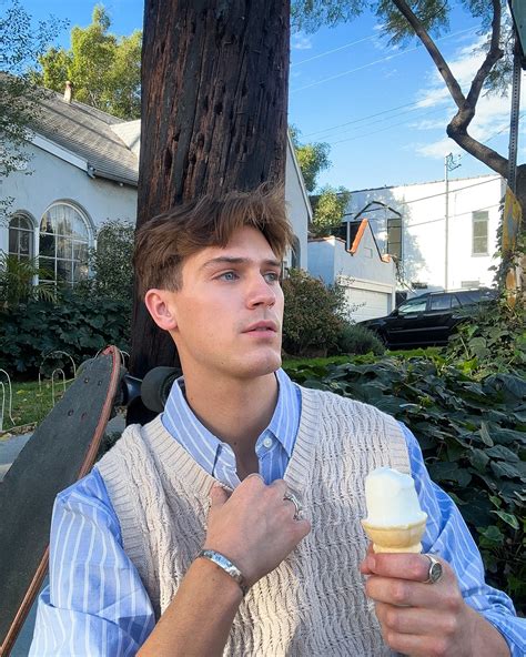 Drew Baker Thedrewbaker • Instagram Photos And Videos