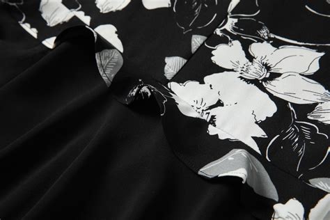 Plus Size Floral Pencil Dress Hello Curve