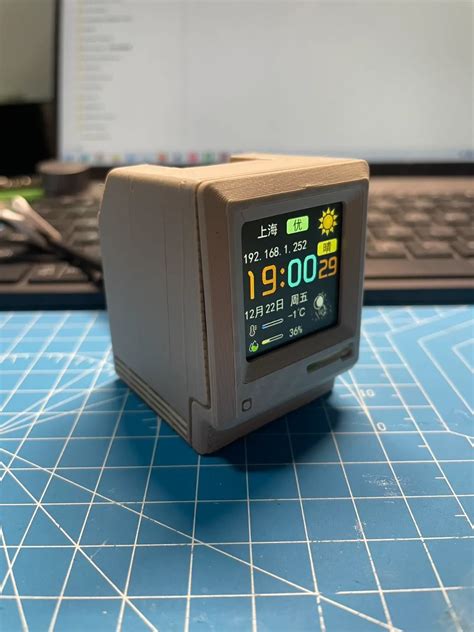 SmallDesktopDisplay SD Mac Case 来自 Kyle P SC MakerWorld
