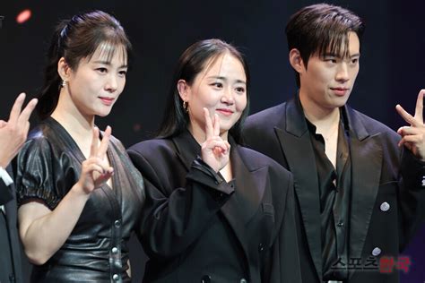 지옥2 김현주 외로운 8년 보내며 소도 리더로 성장한 민혜진 그렸다