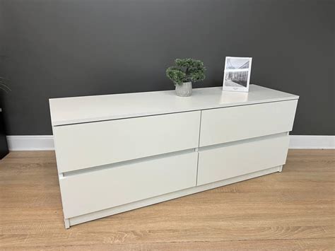 Купити Комод під телевізор білий на 4 шухляд без ручок Тумба під ТБ ціна 3090 ₴ Prom Ua Id