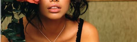 X Adriana Lima Hottest Cleavage Photos HD X Resolution