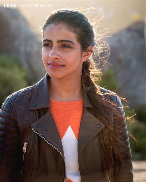 Yasmin Khan Ready For Adventure Doctorwho Doctor Who Doctor Who