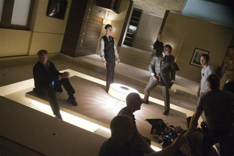 Behind The Scenes Of Inception Scenes Christopher Nolan Nolan Film