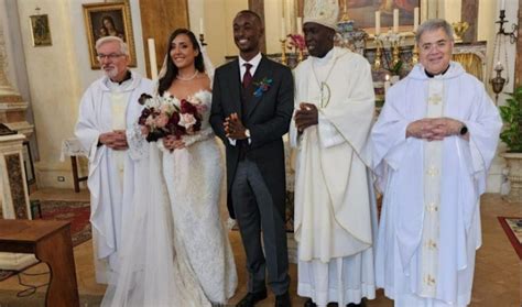 Rome Royalty Kigen Moi Weds In Dreamy White Ceremonyphotos Gossip