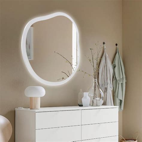 Дзеркало асиметричне з підсвіткою 600х600 мм — ціна 2725 грн у каталозі Дзеркала Купити товари