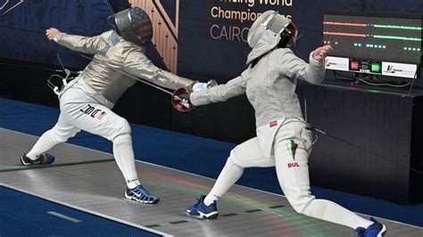 Три българки в топ 64 на сабя на Световното в четвъртък влизат в битка за медалите