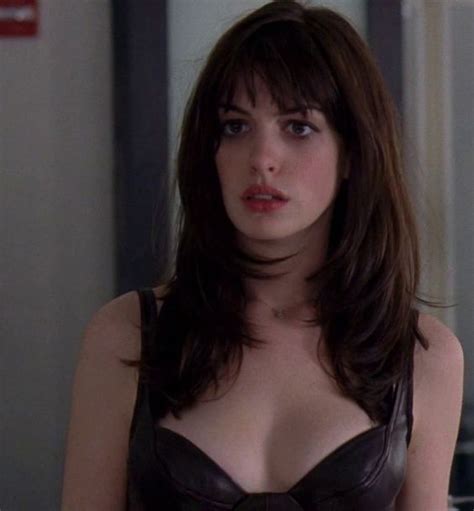 Anne Hathaway Hair Anne Hathaway Haircut Hair Cuts