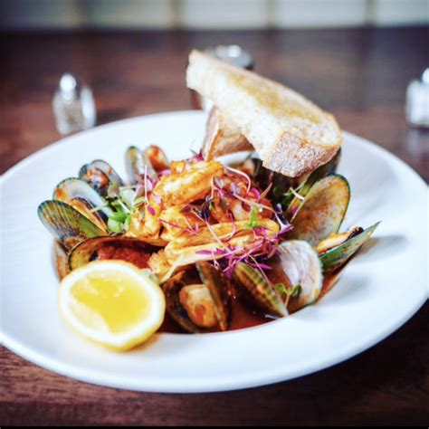 Chef Leno Joseph Opens Fifth Restaurant Palm 78 Steak And Seafood In