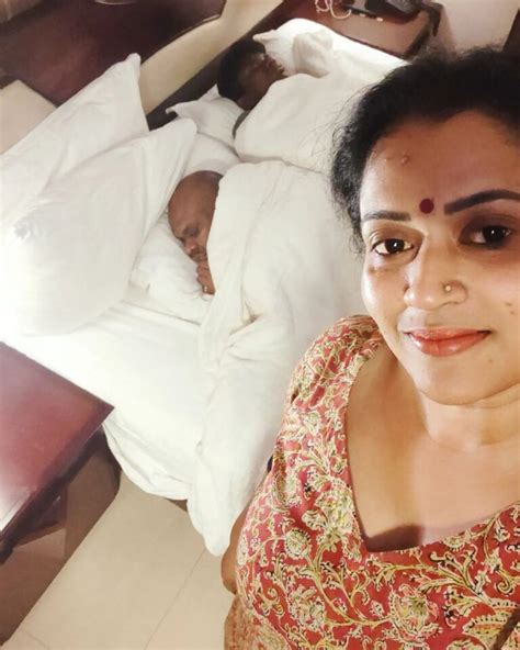 Manju Pathrose Wiki Biography Age Gallery Spouse And More