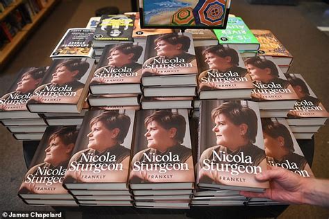 Sturgeon The Queen Quizzed Me On Salmond Sex Claims Daily Mail Online