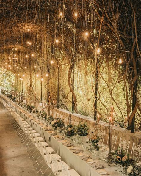 Un Mariage Magique Grâce Aux Guirlandes Lumineuses