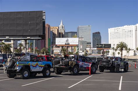 Unltd Off Road Racer Rob Maccachren