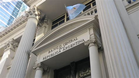 El Bcra Compró Usd 65 Millones En Un Mercado De Cambios Con Poco