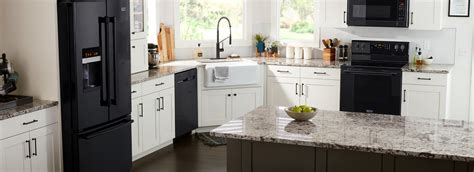 Difference Energy Monitoring Plug Vs Smart Plug