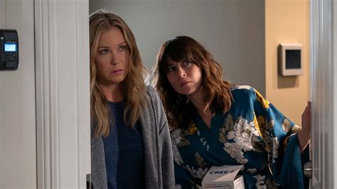 Dead To Me Season 2 Ending Explained What Happened At The End Of The