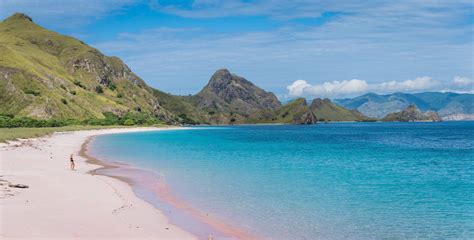 The Most Gorgeous Pink Sand Beaches In The World Mr Hudson