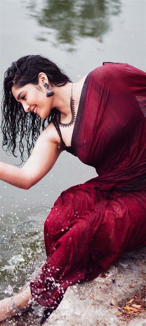 Ritika Singh Rhottamilcelebs
