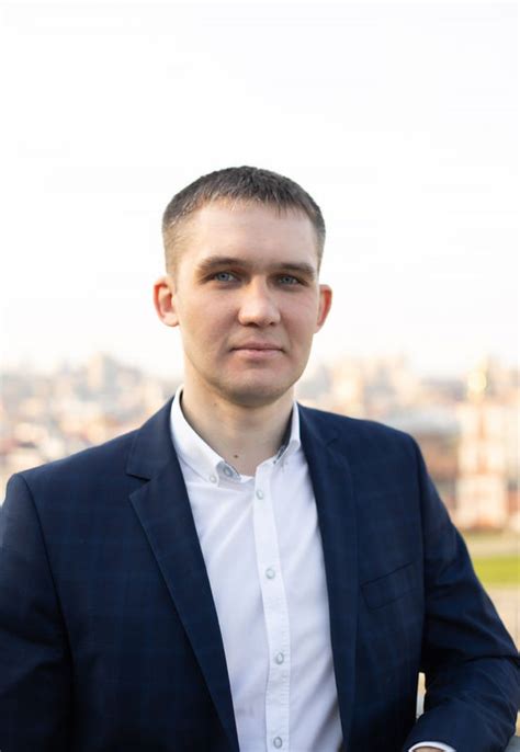 Опытный арбитражный адвокат во Владивостоке Услуги юриста Павленко Ивана Андреевича по