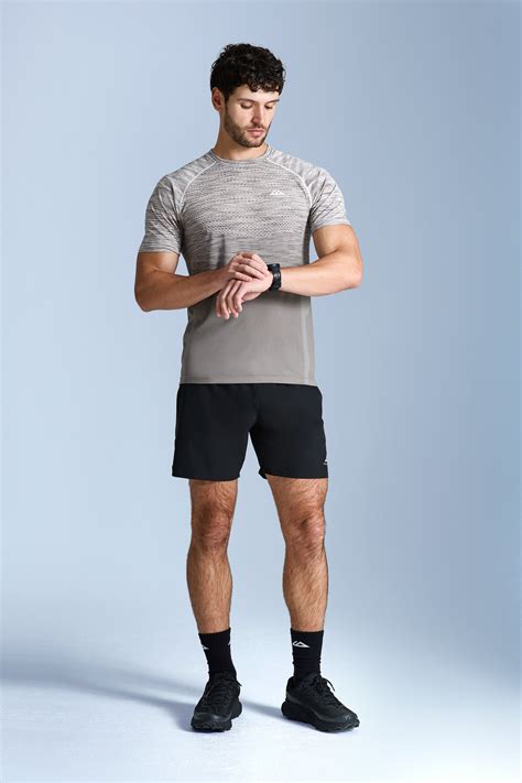 Apex Seamless Tee Mochapebble Stonesnowy Peakswhite