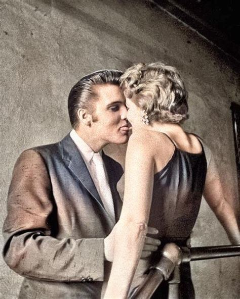 Elvis Movie Kissing Fans At Kate Wardill Blog