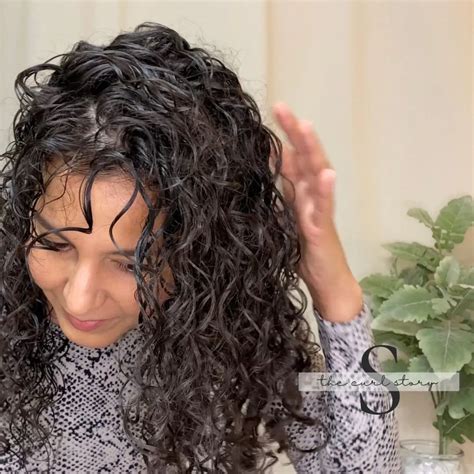 Ways To Add More Curl And Volume To Your Roots The Curl Story