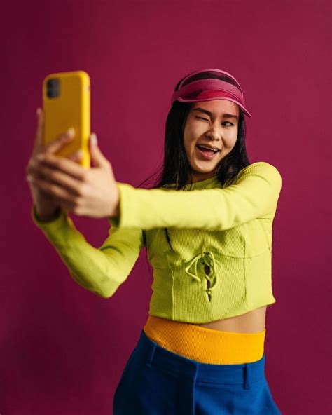 Tips For Color Blocking Make Every Outfit Pop