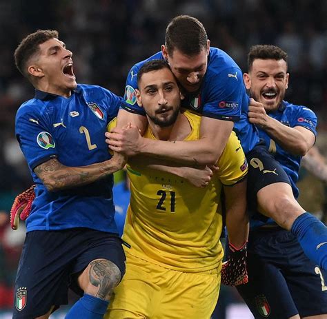 Italien - Fußball-Nationalmannschaft: Aktuelle News & Bilder - WELT