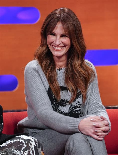Julia Roberts Reveals What Iconic 90s Movie Pretty Woman Was Really