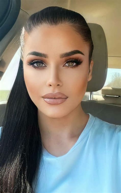 αиαвєℓℓє~ Beautiful Face Beautiful Eyes Brunette Beauty