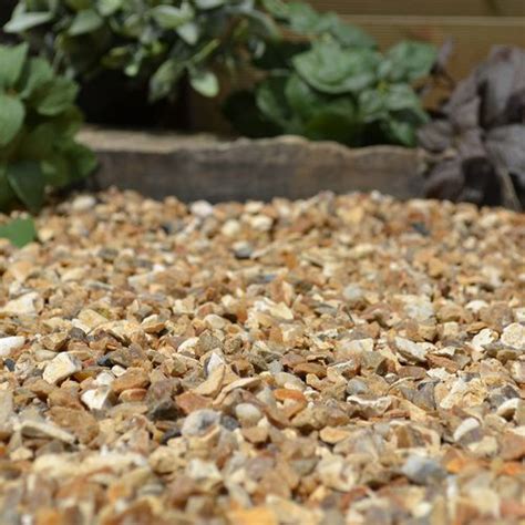 Bowland Stone Decorative 4 To 10mm Chipping Aggregate Thames Valley