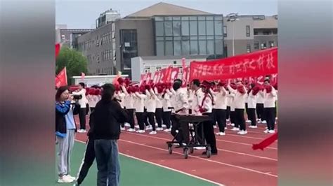 Human Like Robot Joins Cheer Squad At College Sports Event Viralpress