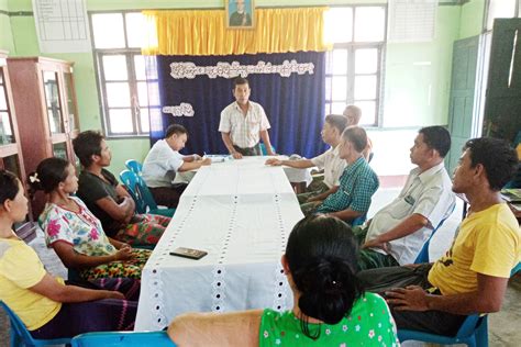 လူထုအခြေပြုဗဟိုဌာန Community Centre ၌ အိမ်ယာမြေပိုင်ဆိုင်ထားရှိမှုန