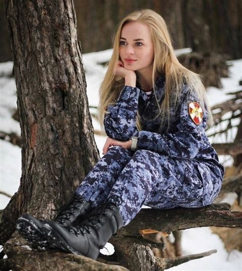 Русские девушки обнаженные фотографии