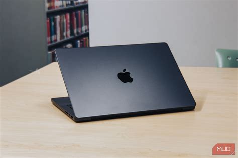 Black Macbook Pro
