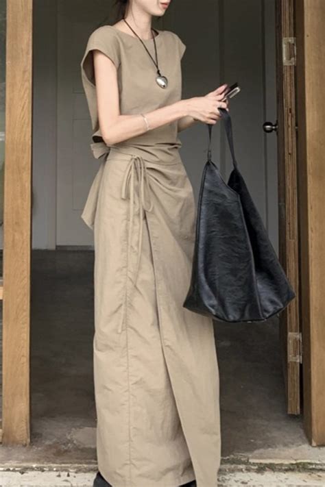 핑크프릴 Set 백 스트랩 리본 반팔 탑 랩 스타일 캐주얼 롱스커트 투피스세트