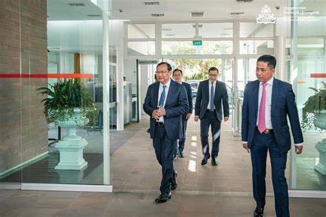 ព្រឹកមុិញ លោក ប្រាក់ សុខុន បានអញ្ជើញចេញដំណើរទៅទីក្រុងបាងកក