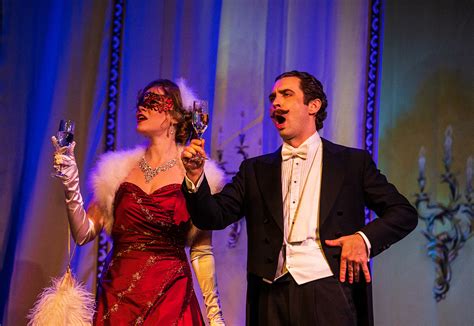 Музыкальный спектакль «Тайны старого кафе с экскурсией по киностудии «Лендок со скидкой 40