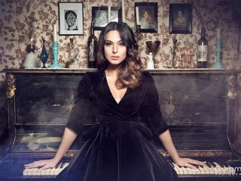 ამ ფოტოთი ულოცავს სოფო ნიჟარაძე საკუთარ ძმას დაბადების დღეს