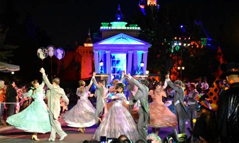 Watch Frightfully Fun Parade At Mickeys Halloween Party