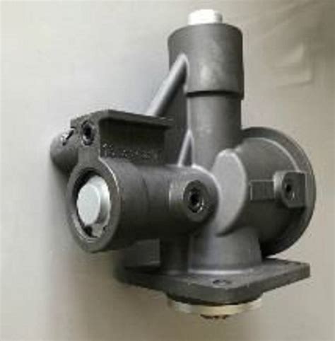 Chicago Pneumatic Cpb 25 Screw Type Air Compressor Unloader Valve