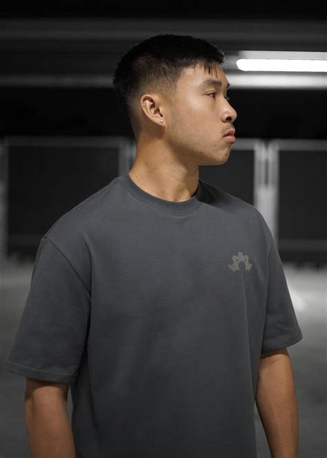 Onyx Boxy Tee Essential Everyday Wear Dawn Of Design