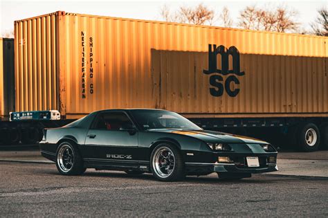 Iroc Z Wallpapers Top Free Iroc Z Backgrounds Wallpaperaccess